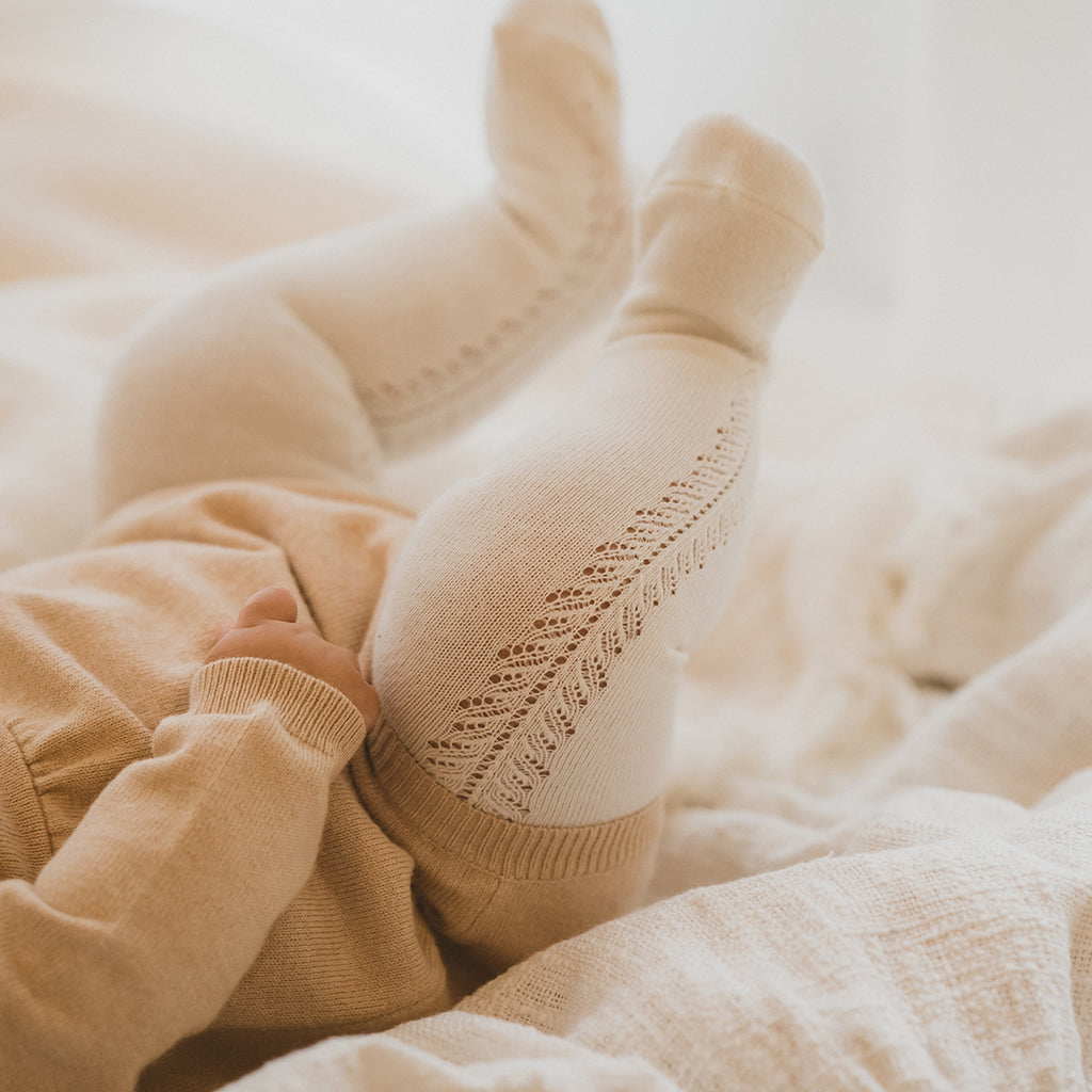 ALMOND OPEN WORK TIGHTS | Minihaha